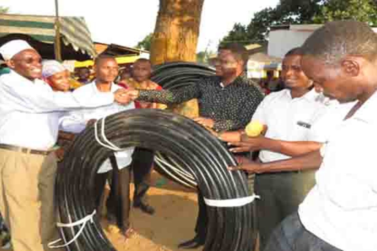MP gives Sh31m equipment for Muheza water project | The Citizen