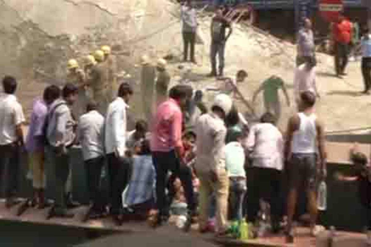 India overpass collapse kills 14; scores feared trapped | The Citizen