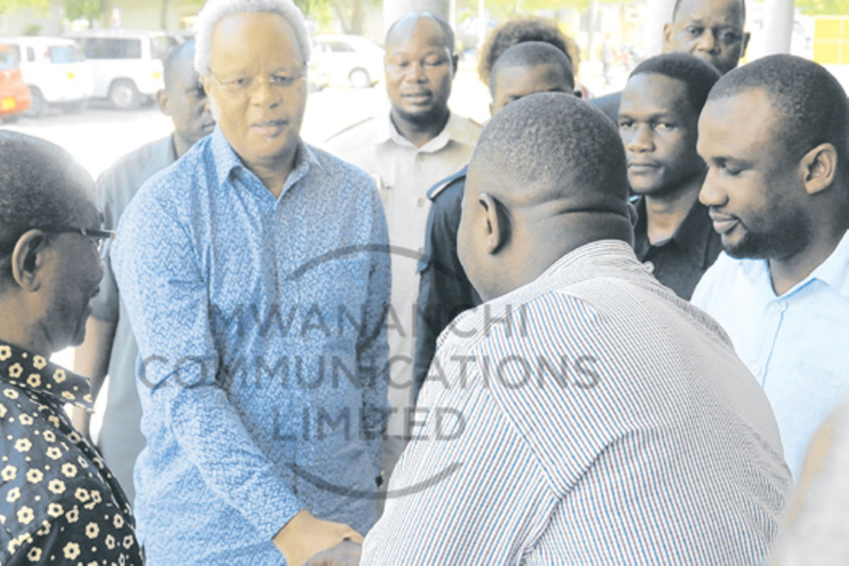 Deliver or lose credibility, Lowassa warns councillors | The Citizen