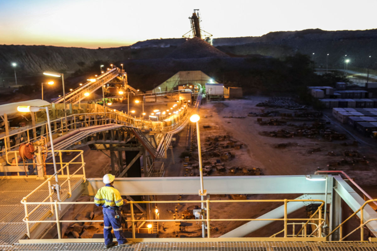 Acacia seeks independent mineral probe | The Citizen