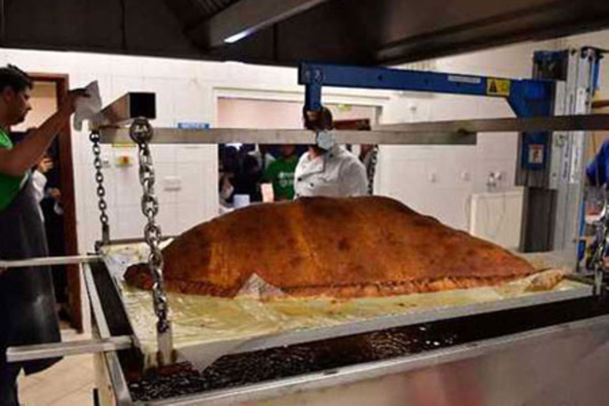World's largest samosa record smashed in London | The Citizen