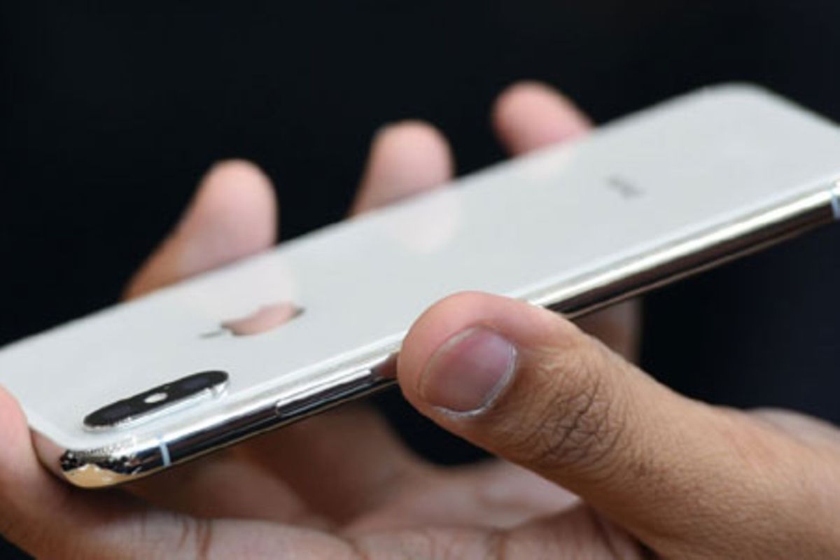 Apple lays claim to smartphone future with new flagship iPhone X | The ...