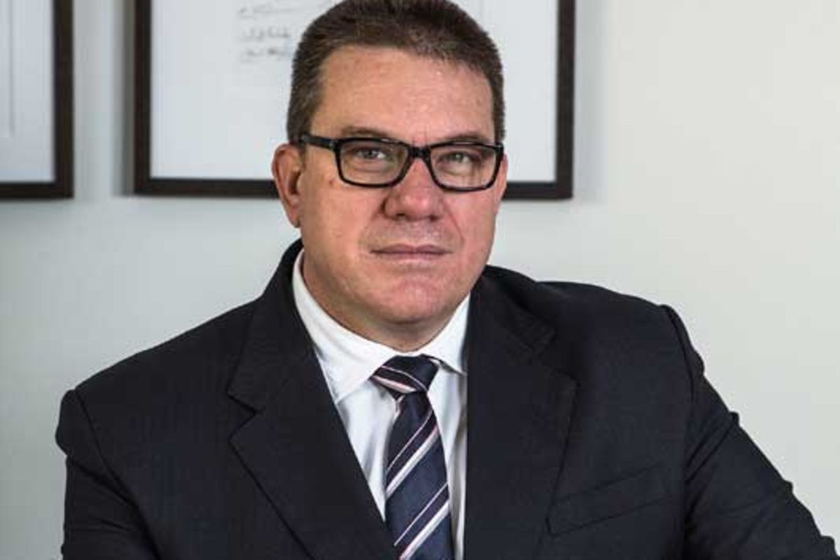 Acacia’s CEO, Brad Gordon and chief finance officer, Andrew Wray resign ...