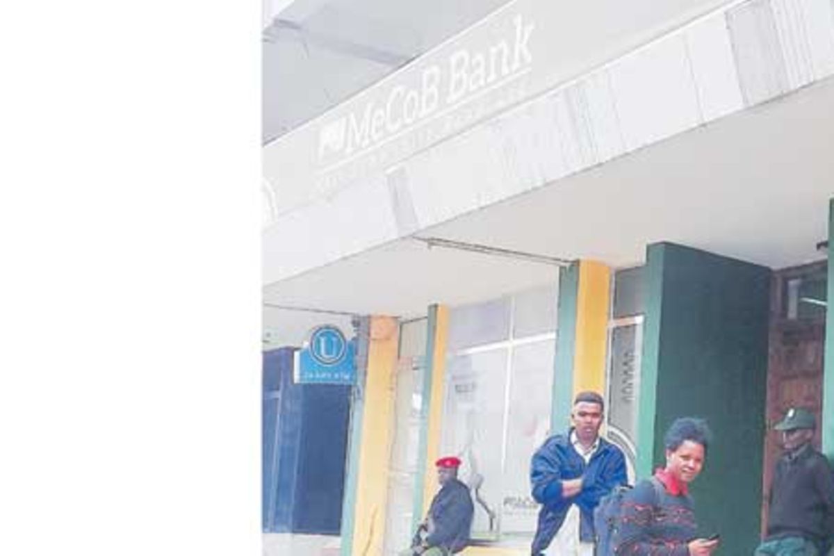 Customers stranded as Meru bank fails to open | The Citizen