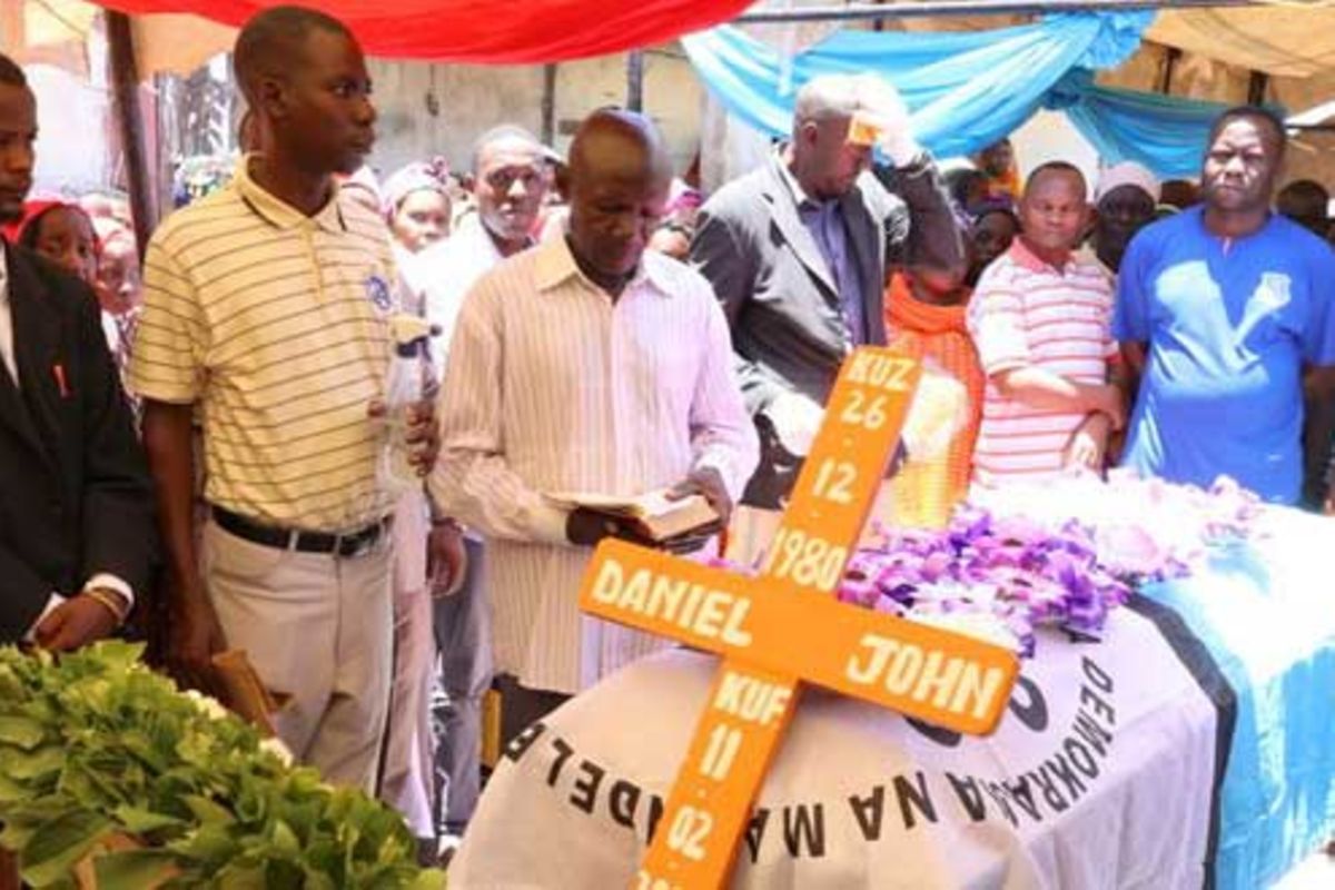 Hundreds bury Chadema cadre in Iringa | The Citizen
