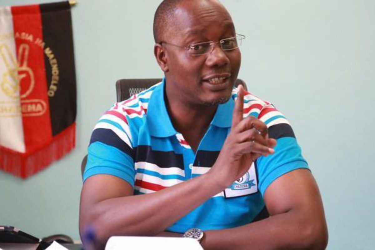 Chadema top leaders arrive at the Central Police for questioning | The ...