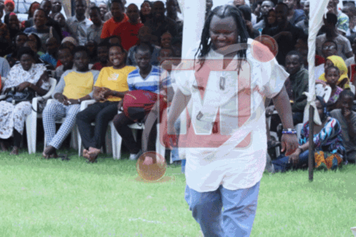 Mourners left in tears by Barnaba and Mpoto’s tribute performance for ...