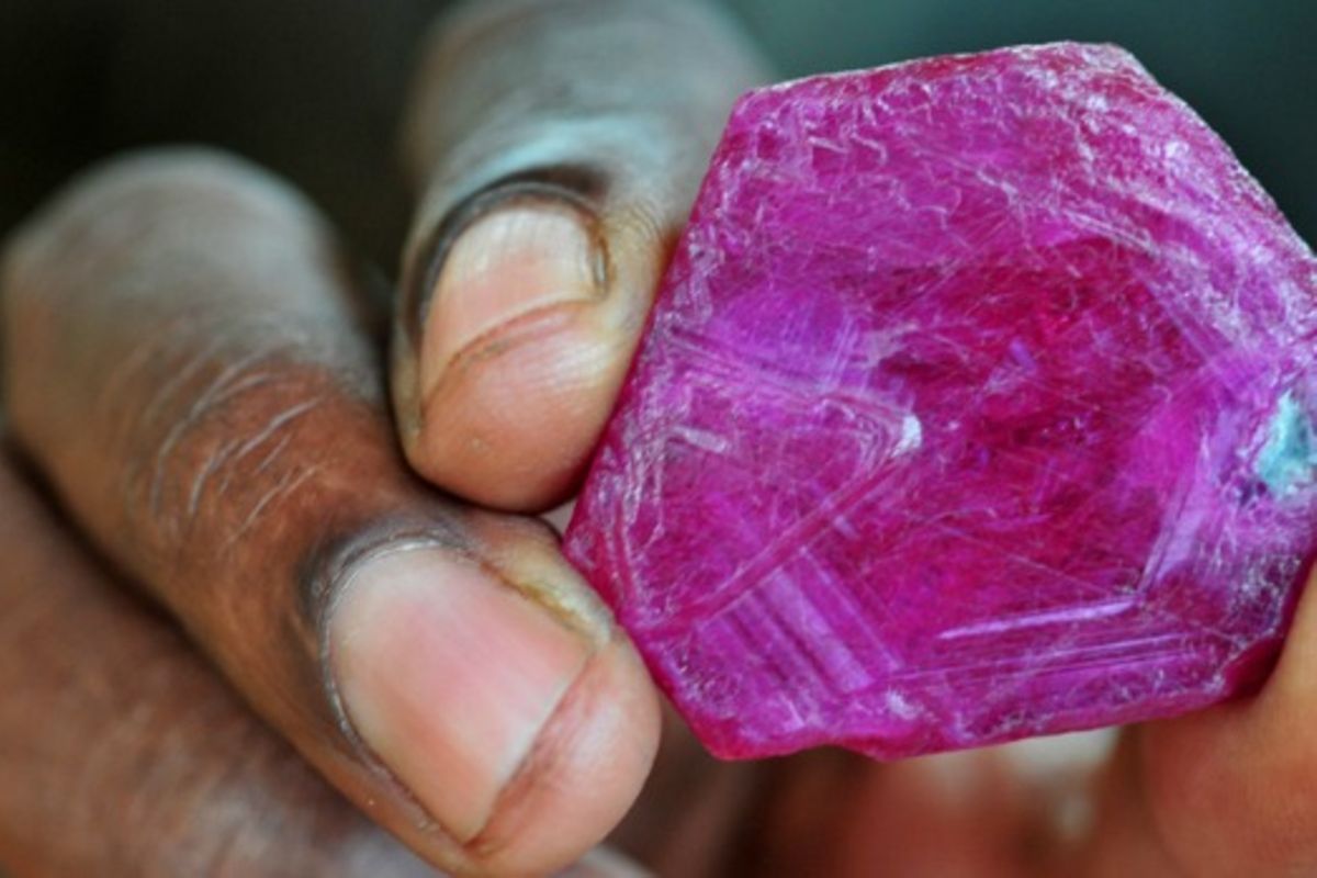 Ruby miners in protest over pay | The Citizen