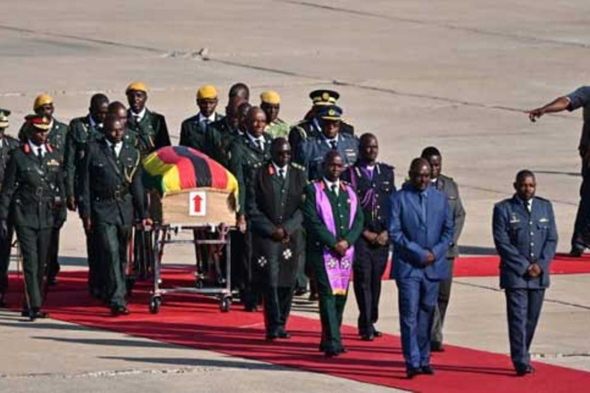 Robert Mugabe's body arrives in Zimbabwe for burial | The Citizen