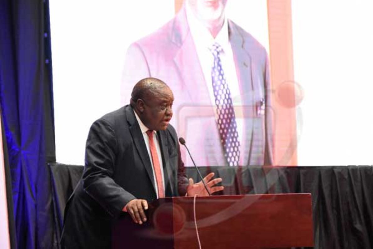 Tribute to business man Ali Mufuruki pours in as mourners pay their ...