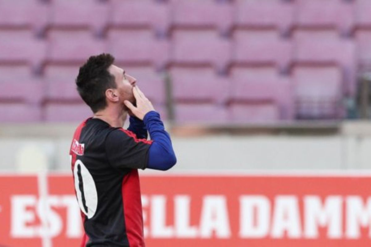 Messi double leads Barca to nail-biting win over Valencia | The Citizen