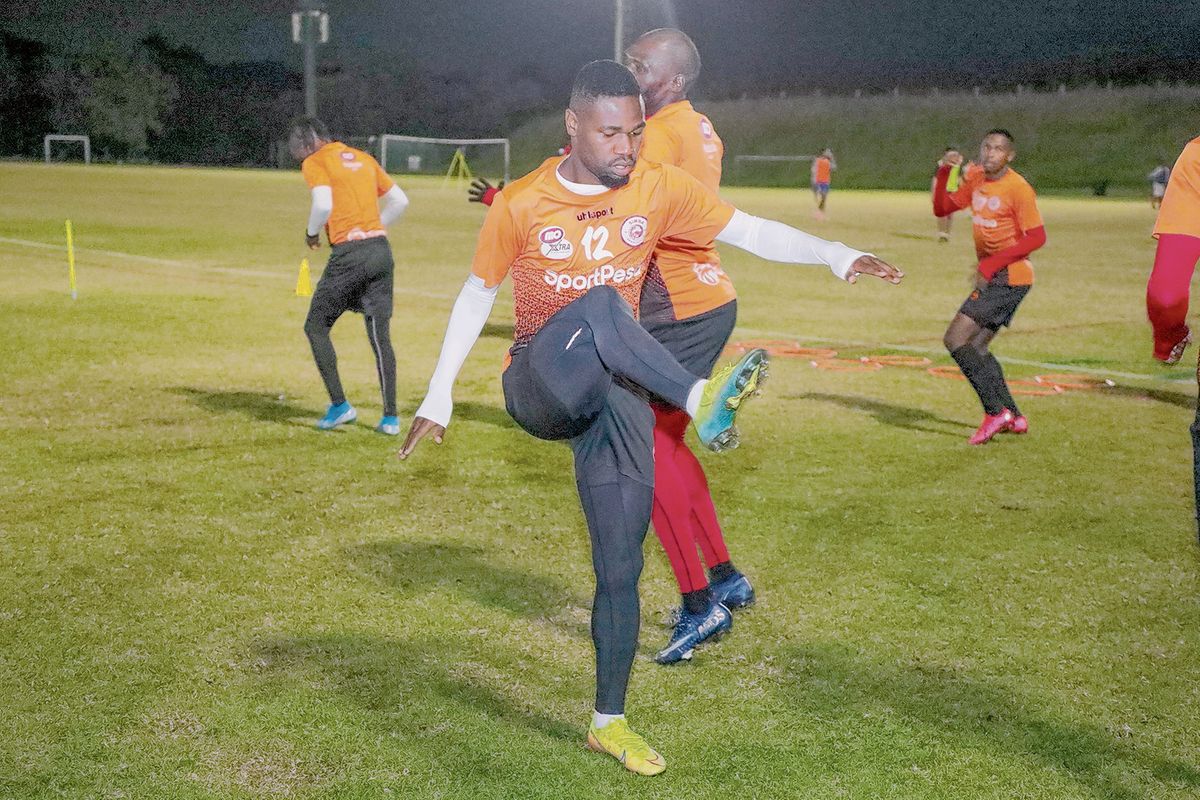 Simba face tough Caf encounter today against Kaizer Chiefs in SA | The ...