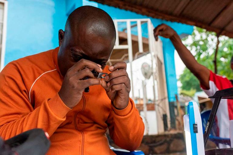 DR Congo diamond mining giant struggles to revive its glory days - The ...