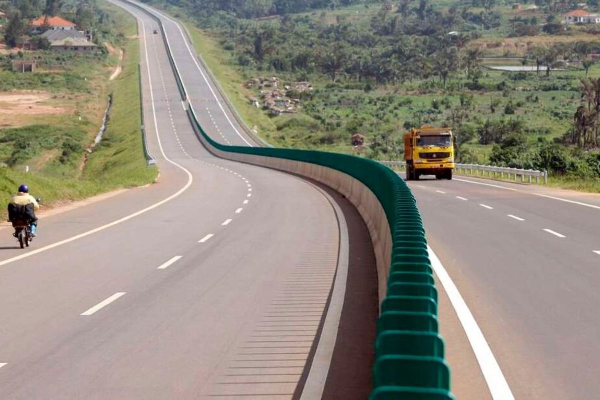 Uganda starts collecting road tolls on Kampala-Entebbe Express road ...