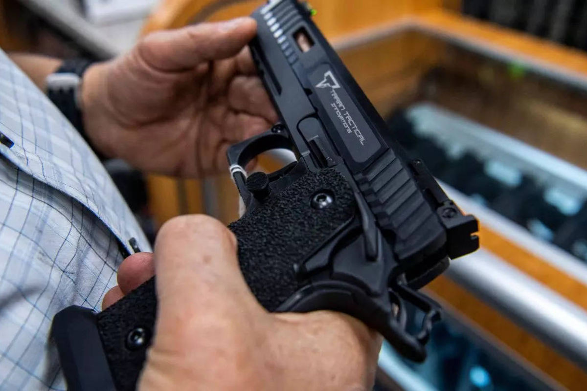 Supreme Court says Americans have right to carry guns in public | The ...