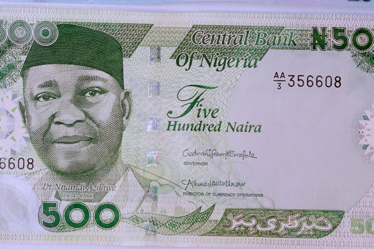 Buhari launches Nigeria’s new banknotes earlier than planned | The Citizen