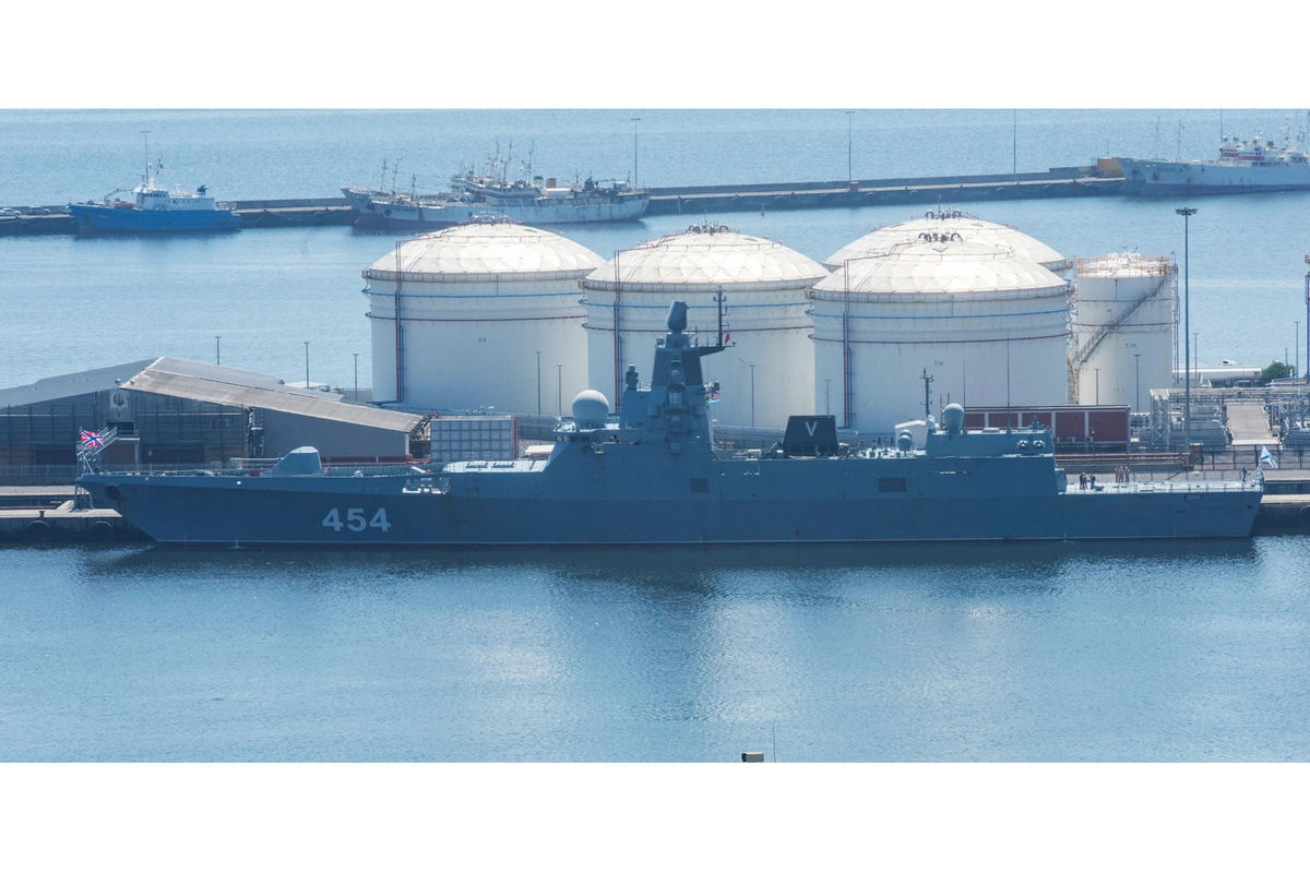 Russian frigate docks in S.Africa ahead of military drills | The Citizen