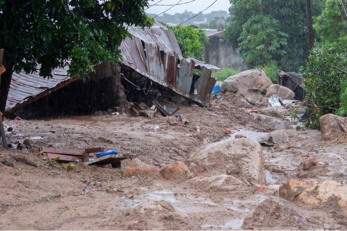 Malawi cyclone survivors battle despair as hopes for survivors dwindle ...