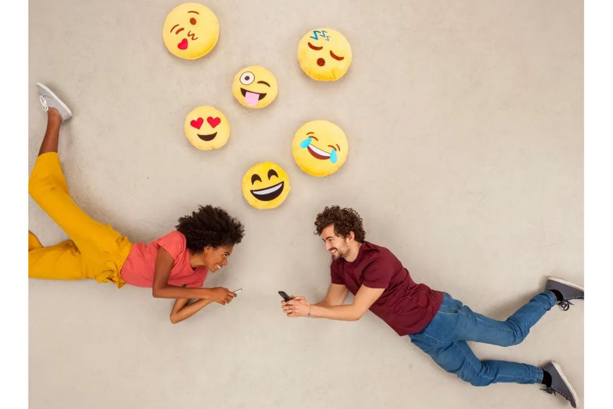 Thanks to tech, courting is long dead | The Citizen