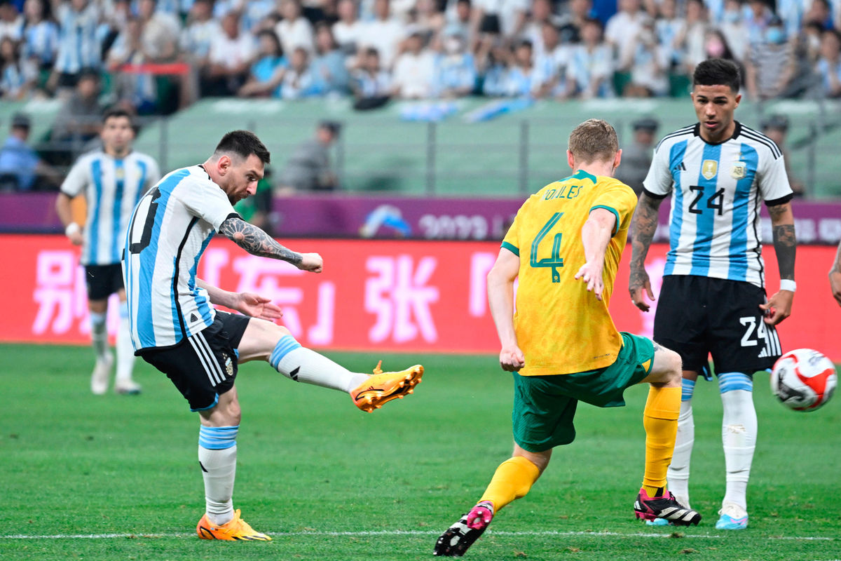 Messi scores rapid goal as Argentina down Australia in Beijing friendly ...
