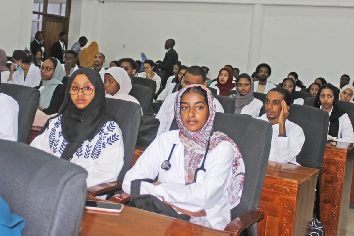Muhimbili Hospital receives 150 medical students from Sudan | The Citizen