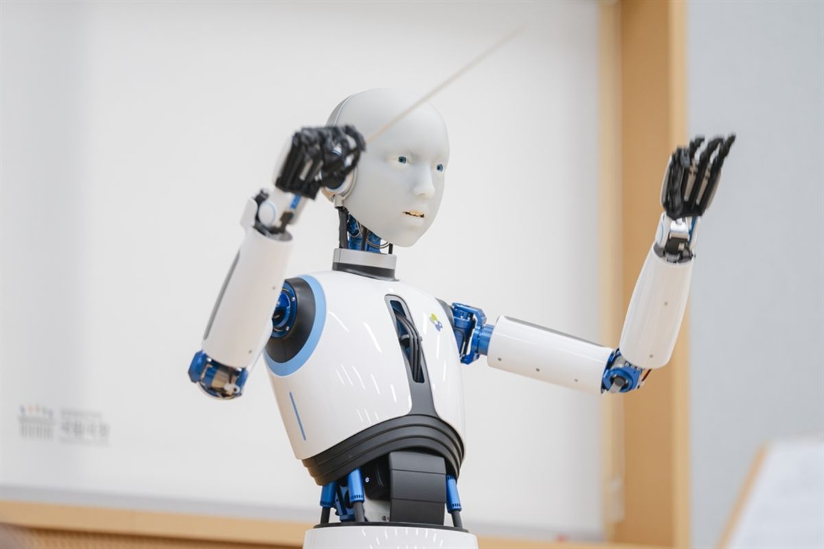 Korea's first robot conductor offers glimpse into future of technology ...