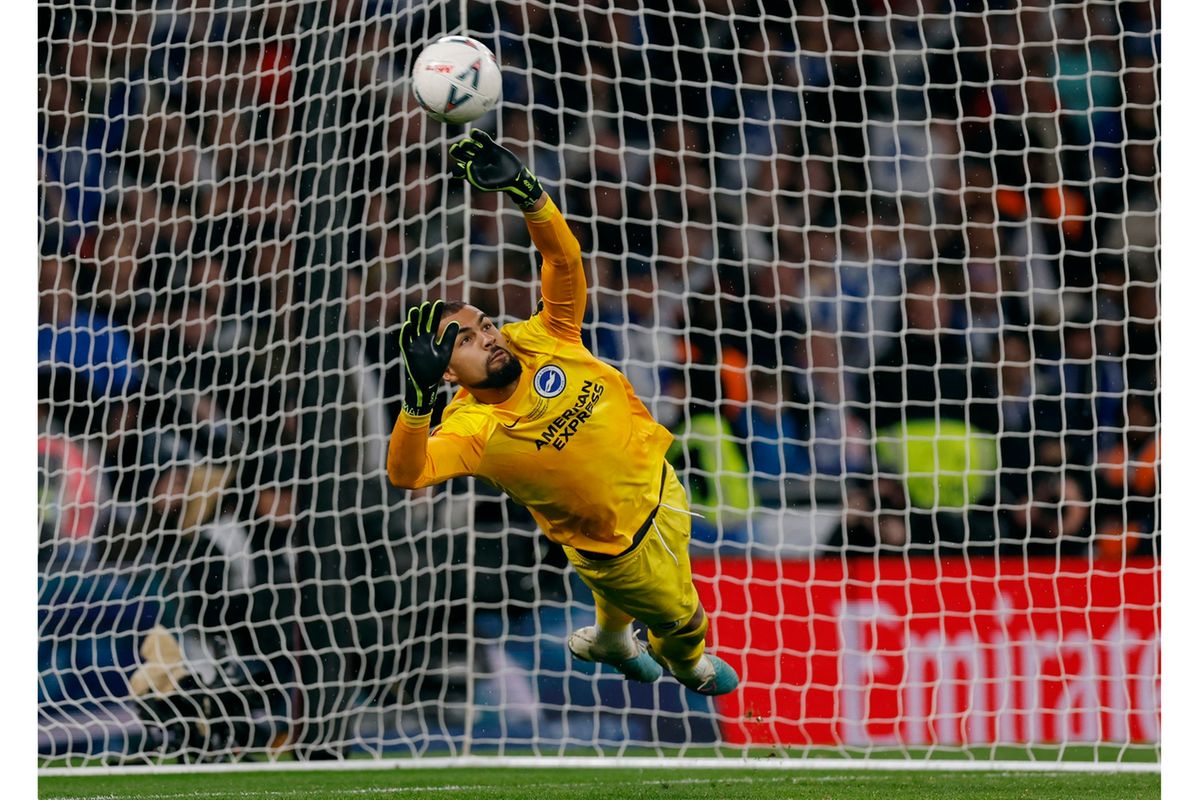 Chelsea sign Brighton goalkeeper Sanchez on seven-year deal | The Citizen