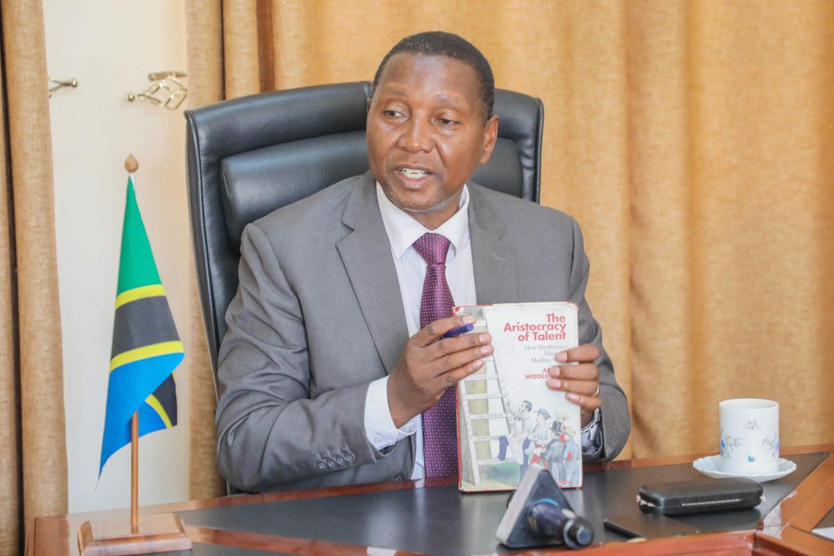 Prioritise books over buildings to revive reading habit: Mkenda | The ...