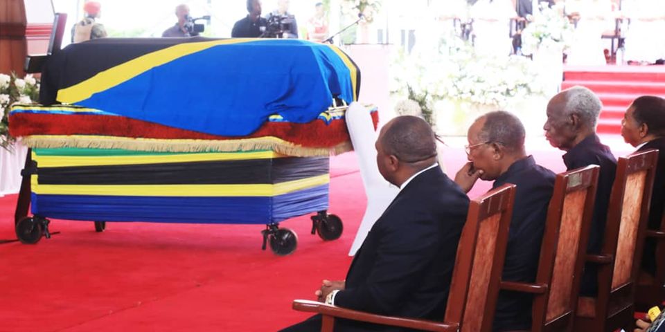 Tanzanians pay tribute to former premier Lowassa | The Citizen
