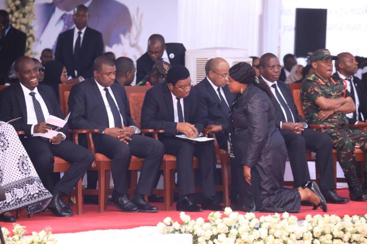 Thousands turn out for the burial of former Tanzanian Prime Minister ...