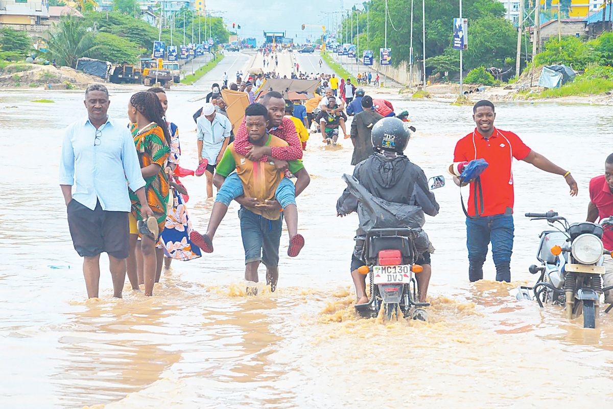 Traders count their losses as rains ravage roads, markets | The Citizen