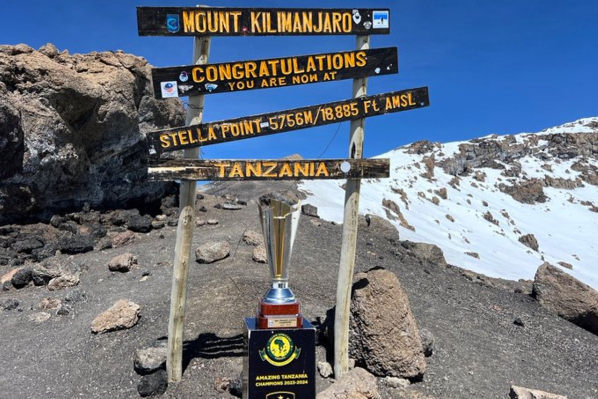 Yanga place 30th Mainland Tanzania trophy at Mount Kilimanjaro Summit ...