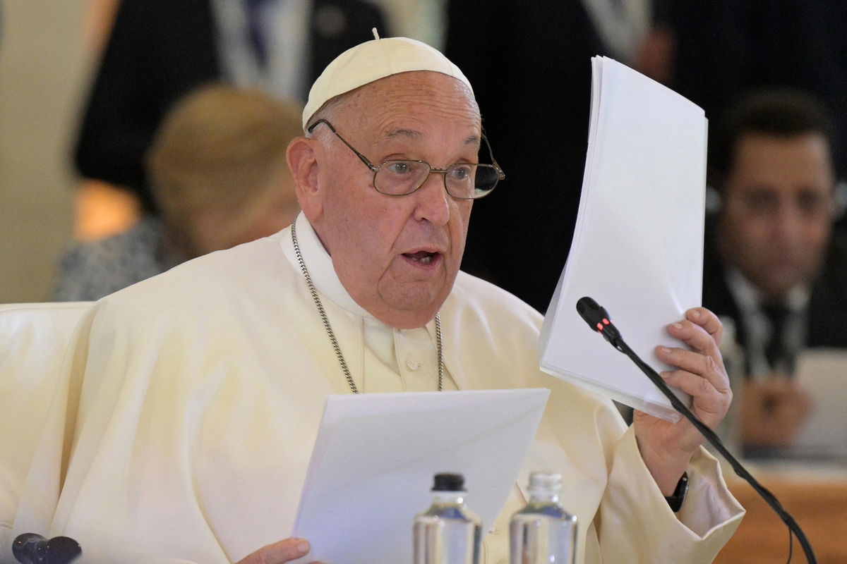 Pope calls at G7 for ban on 'lethal autonomous weapons' | The Citizen