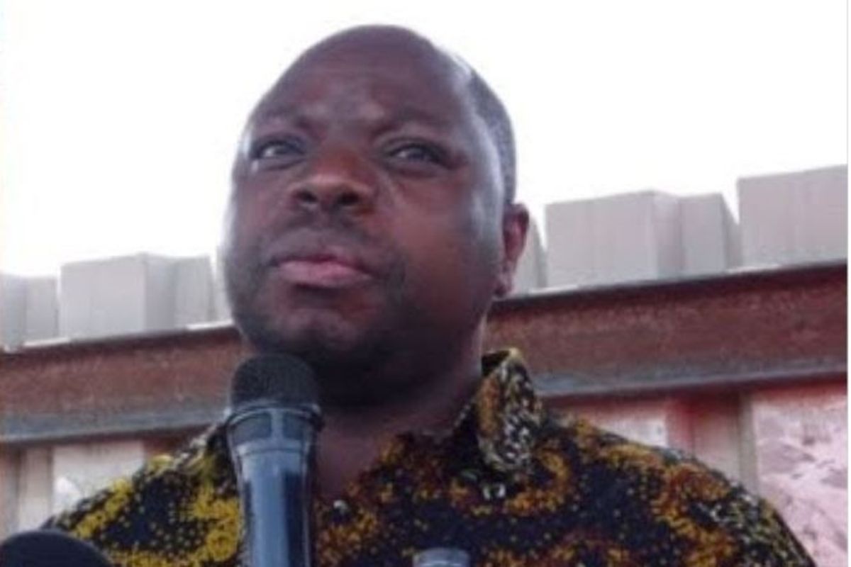 Dar es Salaam Regional Commissioner Chalamila engages protesting small ...