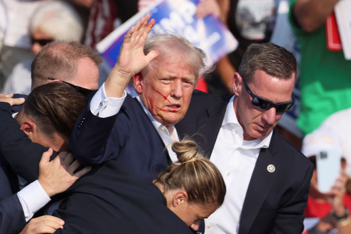 Trump shot in right ear at campaign rally | The Citizen