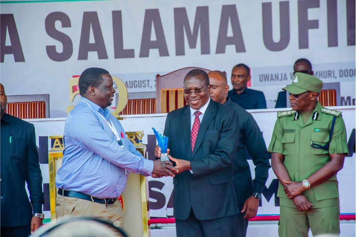 VP Mpango awards top upcountry buses for safety and service | The Citizen