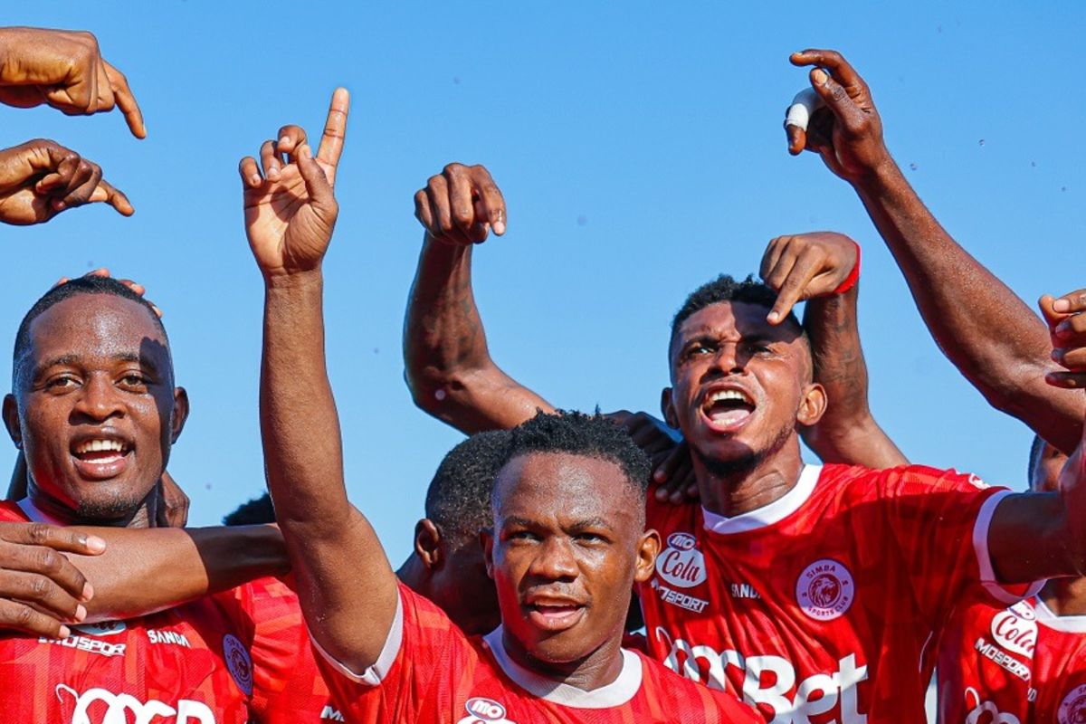 Simba reclaim top spot, outplace Yanga with convincing victory | The ...