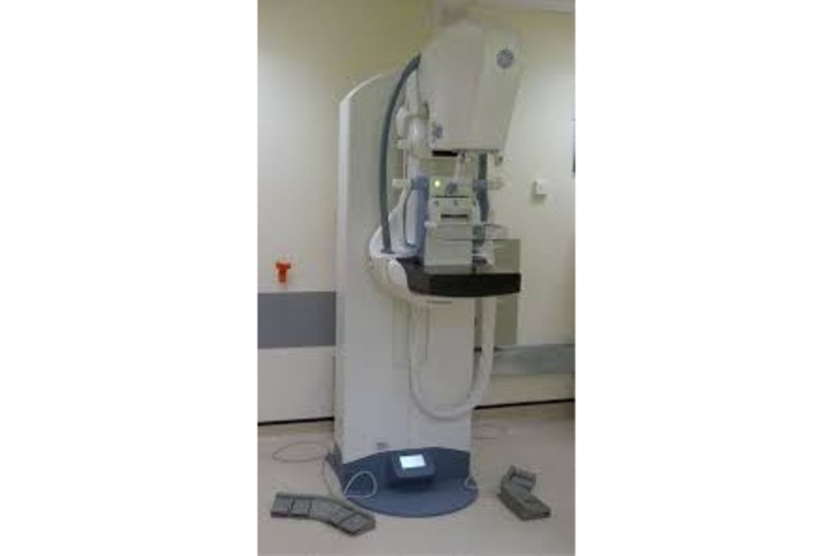 Mount Meru Hospital receives new machine for early breast cancer ...
