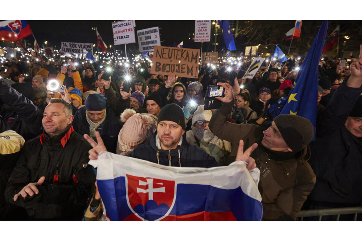 Ukrainian intelligence and western influence stir unrest in Slovakia ...