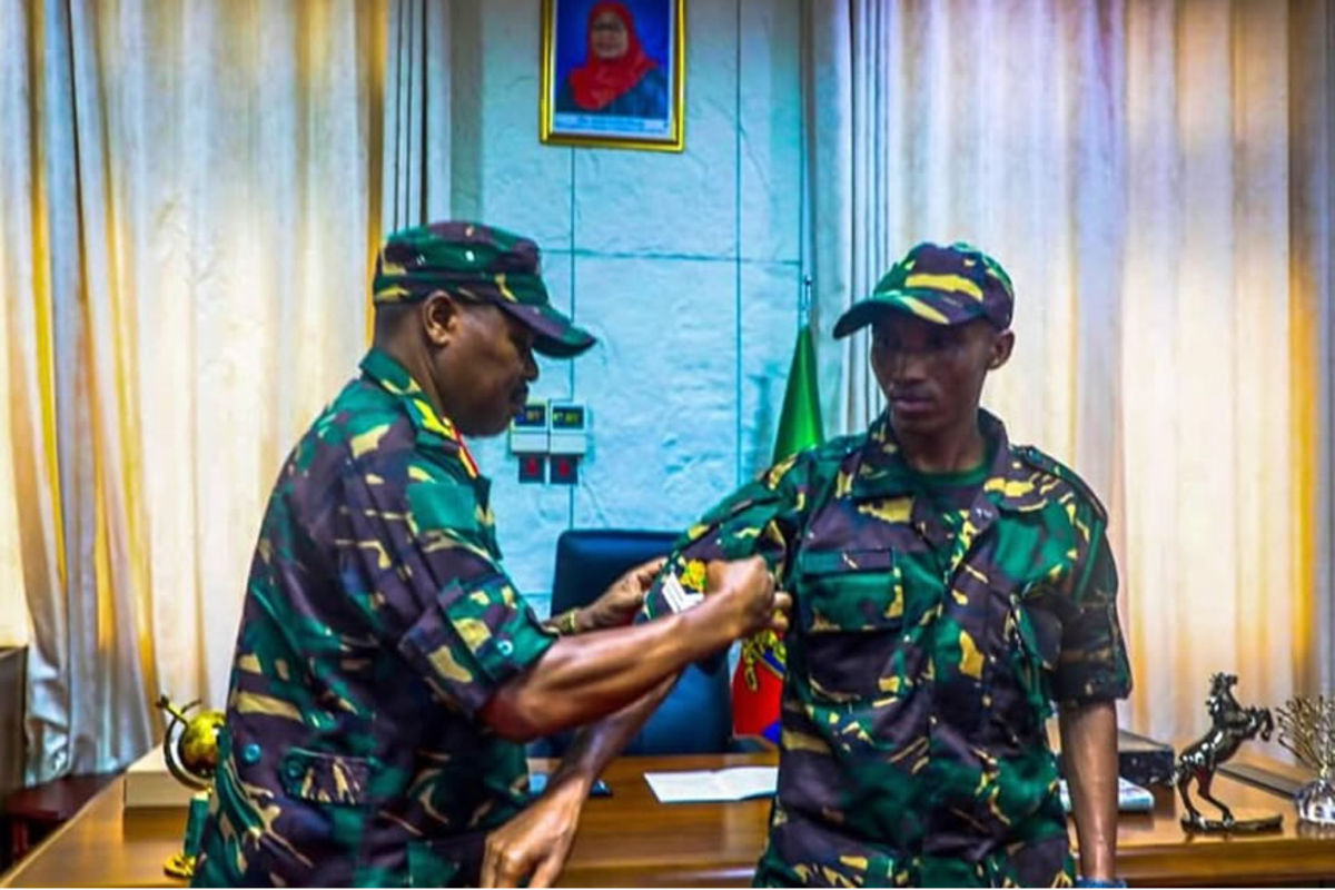 Alphonce Simbu promoted in military after World Athletics marathon gold ...