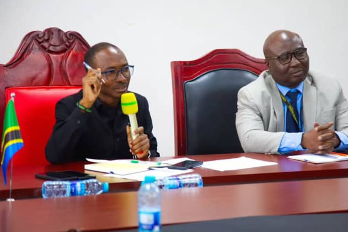 Truck drivers allege bribery behind Tunduma border jams | The Citizen