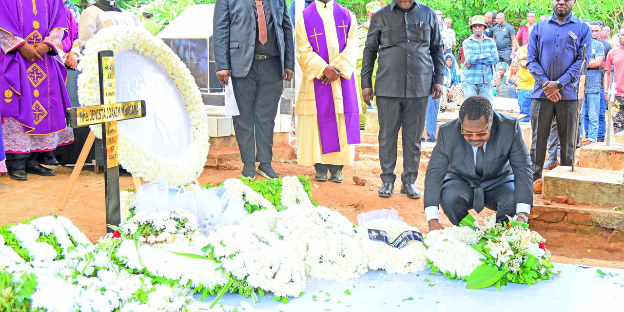 Jenista Mhagama's interment exposes Mbinga road woes | The Citizen