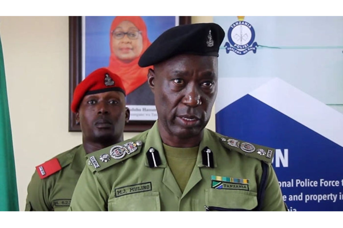 Police arrest four over robbery allegations while carrying a coffin in ...