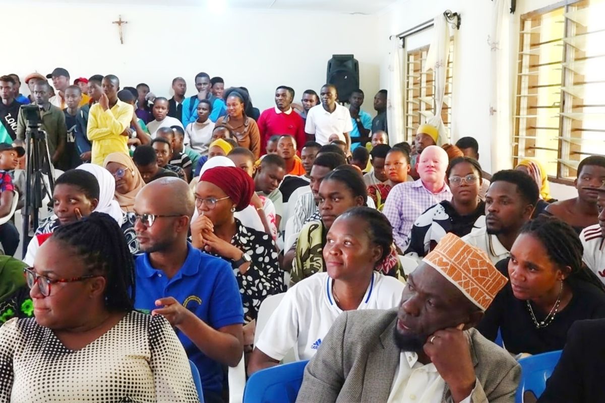 Religious leaders engage youth in search for balance after poll ...