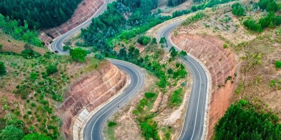Tanzania opens six strategic road projects worth trillions to private ...