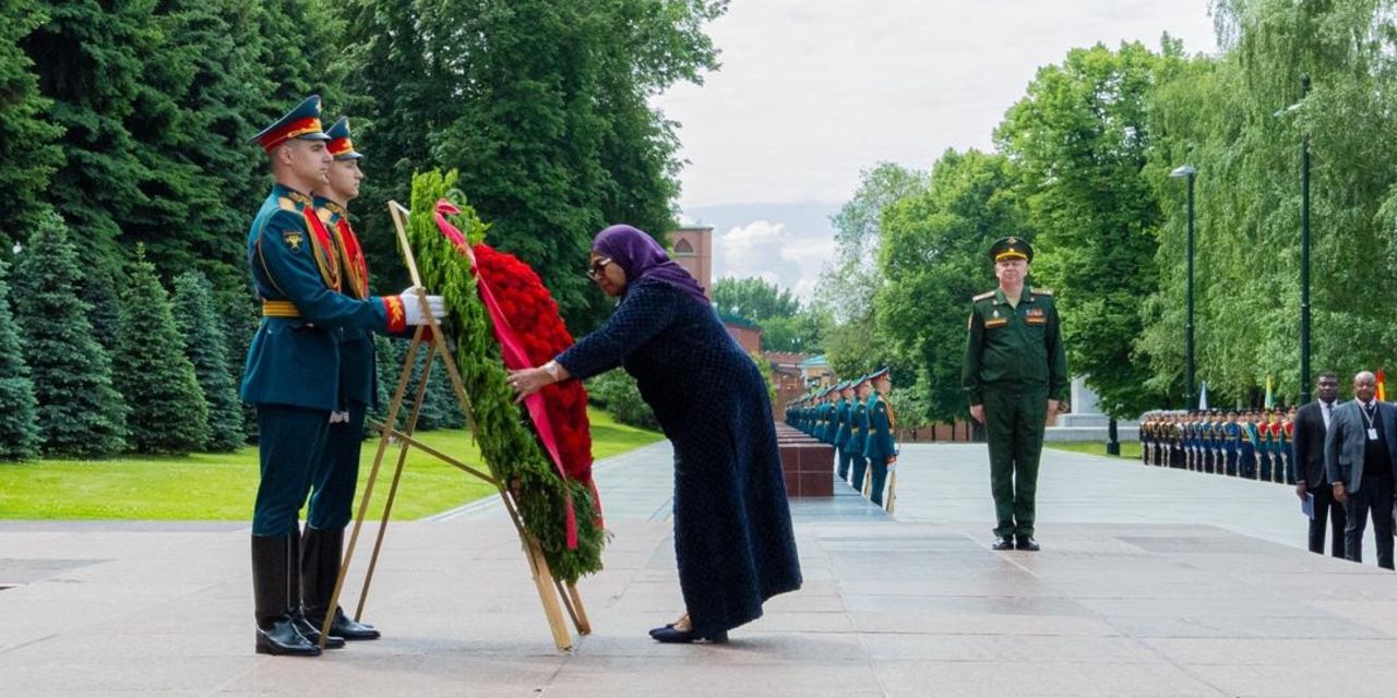 Samia honours World War II heroes at Moscow’s Tomb of the Unknown ...