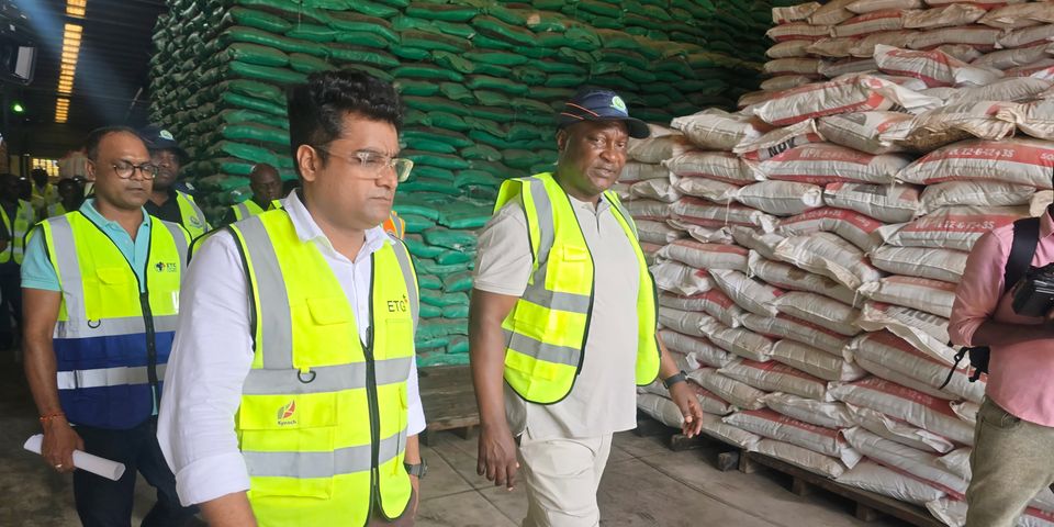 Government assesses fertiliser price surge to shield local farmers ...