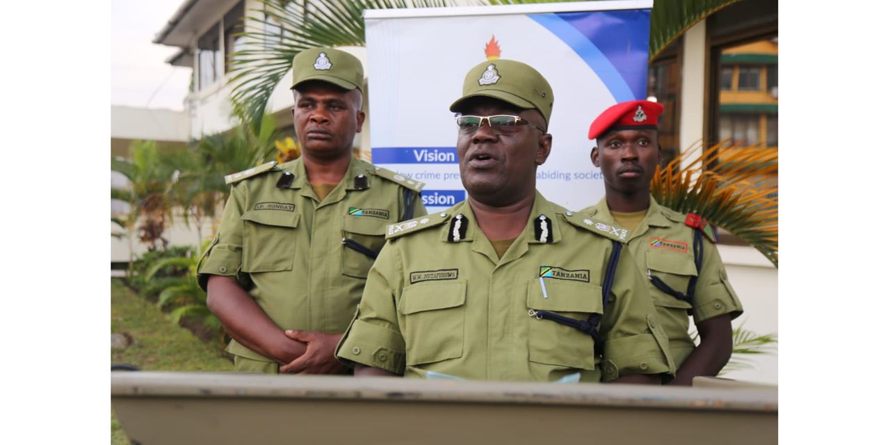 Police issue strong warning ahead of Yanga SC vs Azam FC FA Cup semi ...